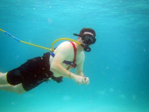 What Is SNUBA? All You Need To Know! - Divedeepscuba.com